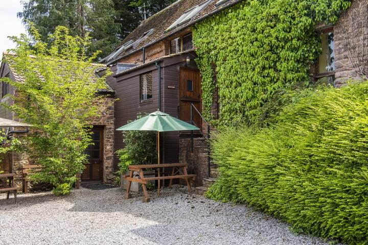 Withycombe At Duddings - Sleeps 6, Indoor Pool Etc - Minehead