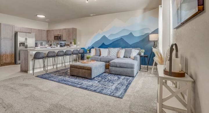 Mountain Views * Newly Furnished * 2-car Garage - Colorado Springs, CO