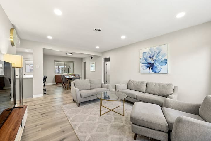 King Bed W/remodeled Master Br3 - Aurora, CO