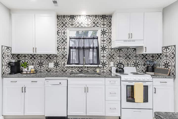 Cozy, Cda Bungalow: Patio-blackstone-bikes! - Coeur d'Alene, ID