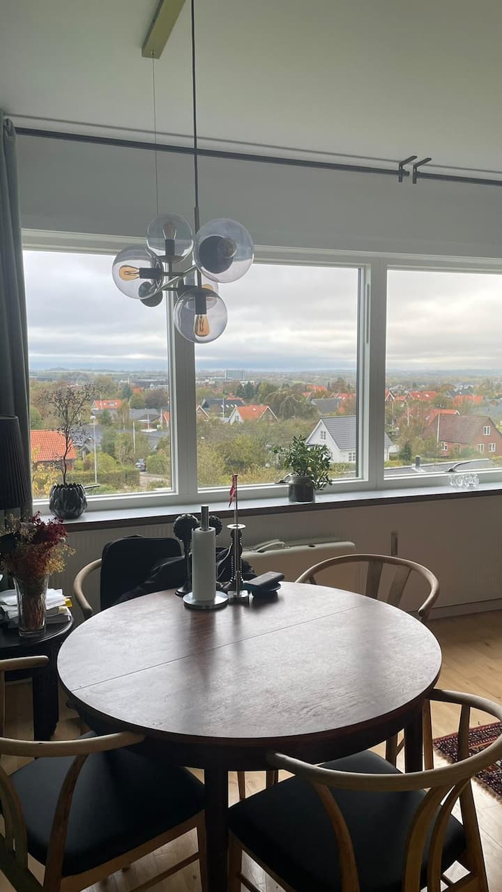 Smuk Lejlighed Tæt På Centrum! - Aarhus