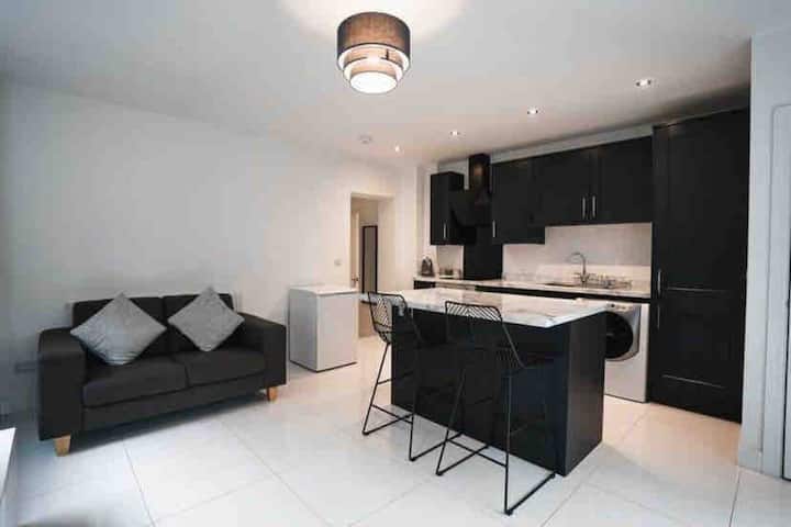 Executive Ground Floor Flat With Private Courtyard - Bassenthwaite Lake