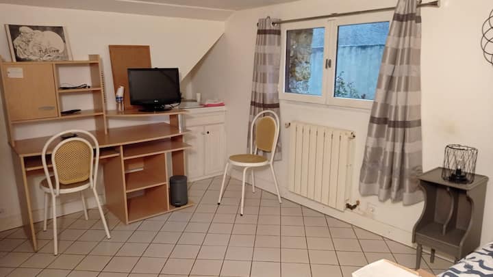 Chambre Dans Une Maison - Les Ulis