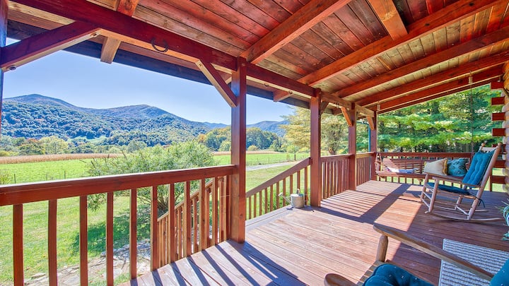 Cozy Elk Cabin/magnificent Views/wandering Elk - Maggie Valley, NC
