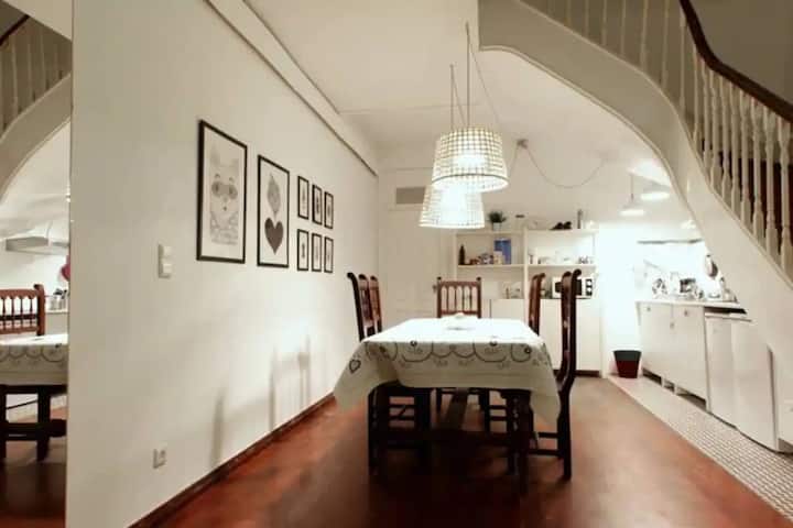 Spacious And Bright Room In Townhouse Downtown 2f - Porto