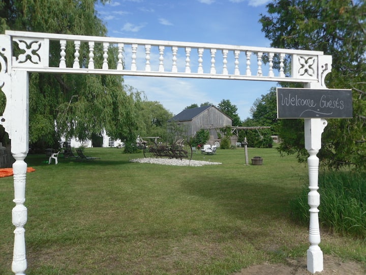 Historic Estate On 35 Acres - Port Elgin