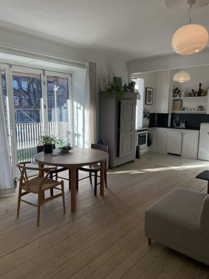 Cozy Bright Apartment, ØSterbro - Copenhague