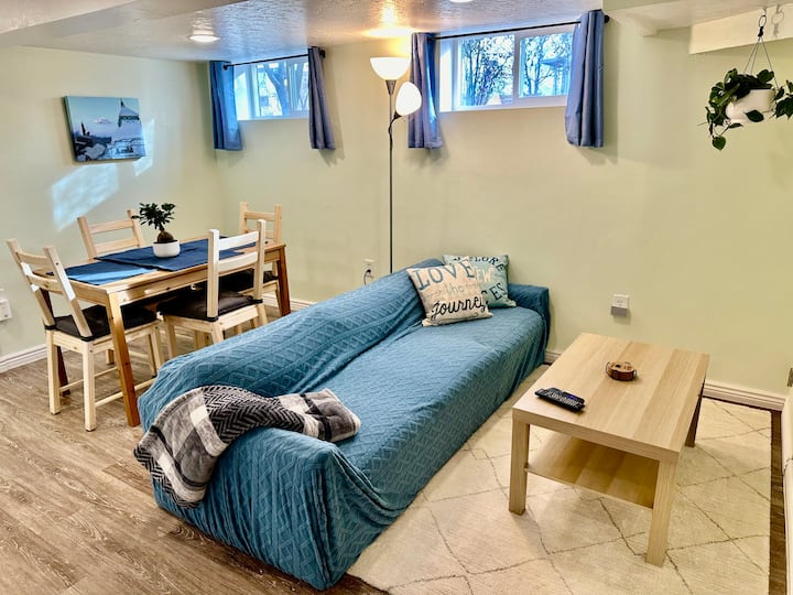 Cozy Getaway Close To Mountains & Downtown Slc - Salt Lake City, UT