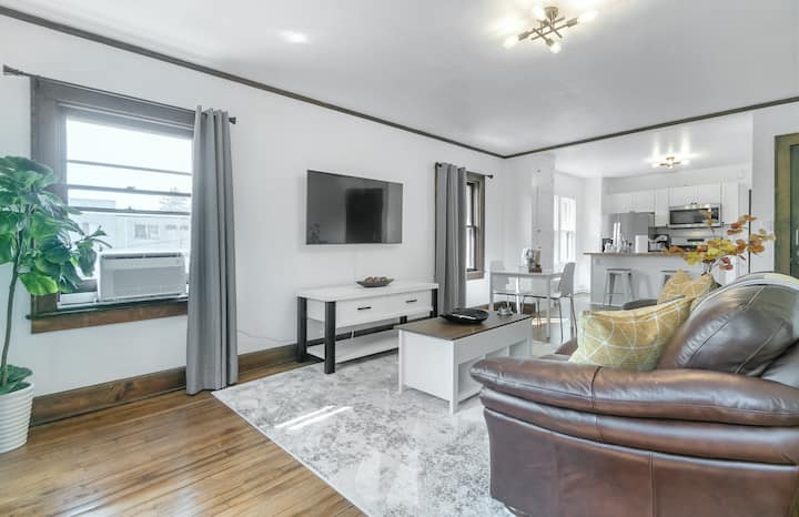 Wilson-1 Dntwn Madison 1br Unit - Wisconsin