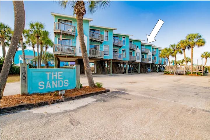 3br/2 Bath, Great Location, Steps To Beach, Pool - Gulf Shores, AL