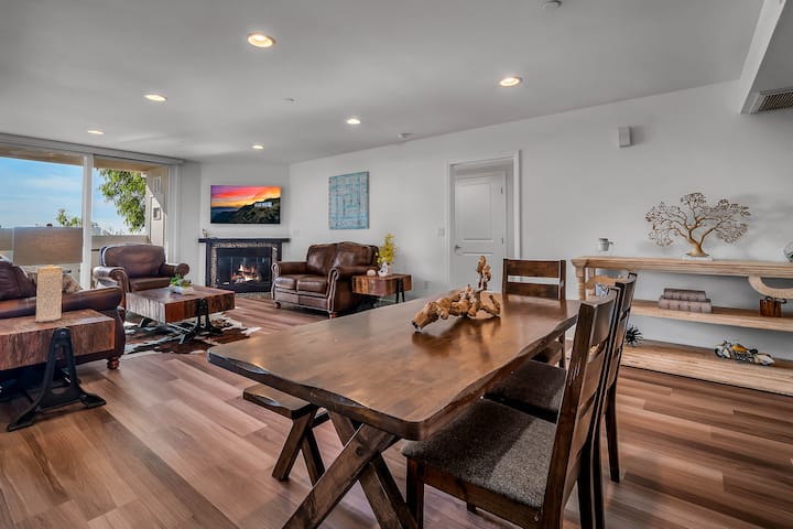 Amazing Unit, Heart Of La! - West Hollywood