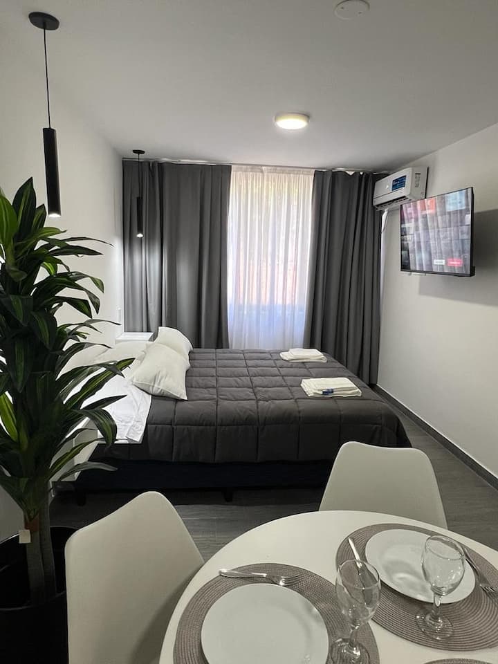 Departamento Con Gran Ubicación A Estrenar! - Mendoza