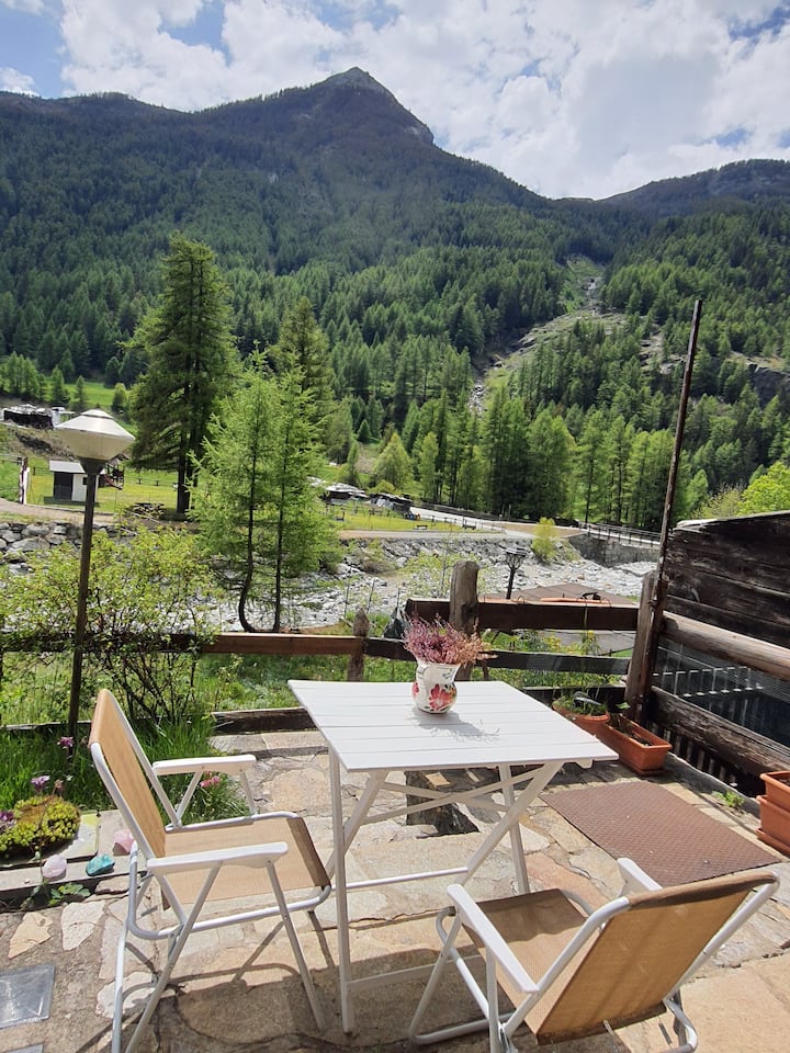 Bilocale Con Vista Panoramica 3 Posti Letto Cogne - Cogne