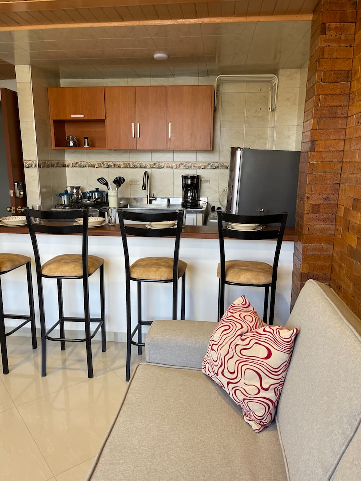 Comfortable And Cozy Apartment Just 15 Min Airport - Bogota