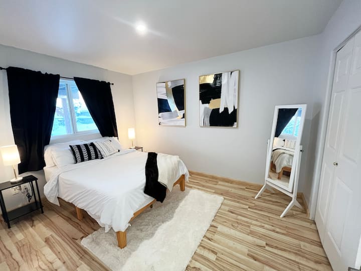 Fav 2br Private Suite By Trails & Dt In Cozy House - 알래스카