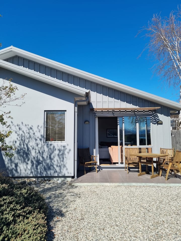 Amazing Location! Central 2 Bedroom Unit - Wanaka