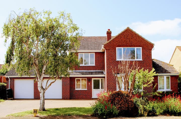 Smugglers Retreat - Near The Beach - Hunstanton