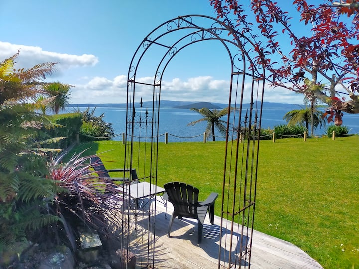 Lakeside - Private Studio Apartment - Ngongotahā