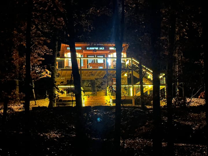 Arkansas River Treehouse Vacation Rentals - United States | Airbnb