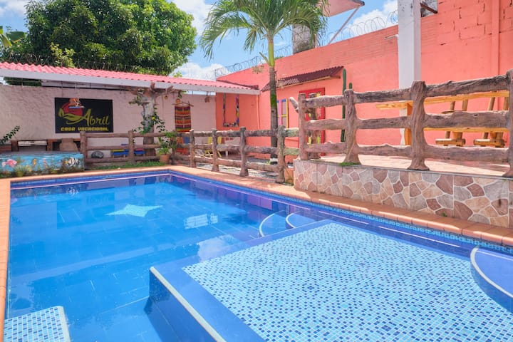 Abril Casa Vacacional En Mariquita Tolima. - Mariquita