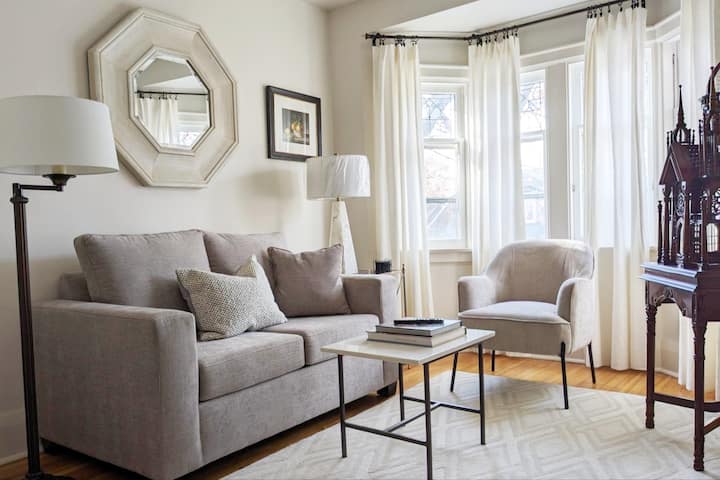Oakhouse Suite, Stylish 2 Bdrm, Bloor West Village - Toronto