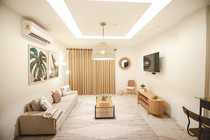 Peaceful-luxury 1br Apt, East Cantonments - Accra