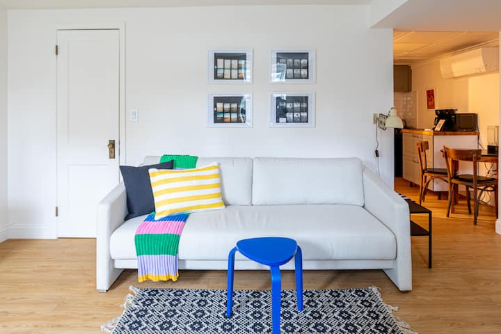 Modern Studio In Downtown Kingston - Kingston, NY