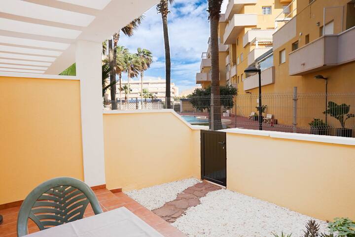 Piscina Playa Y Relax En Familia - Aguadulce