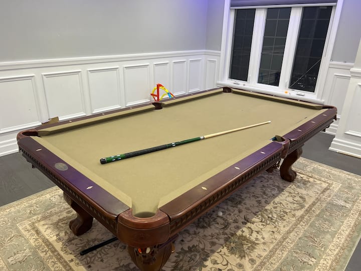Custom Build House Large Rooms - Bolton