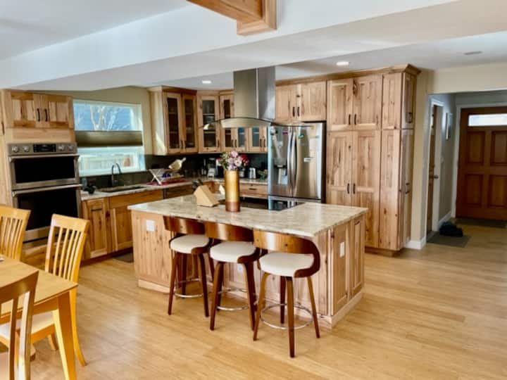 Room - Cozy & Private Niwot Home - 里昂
