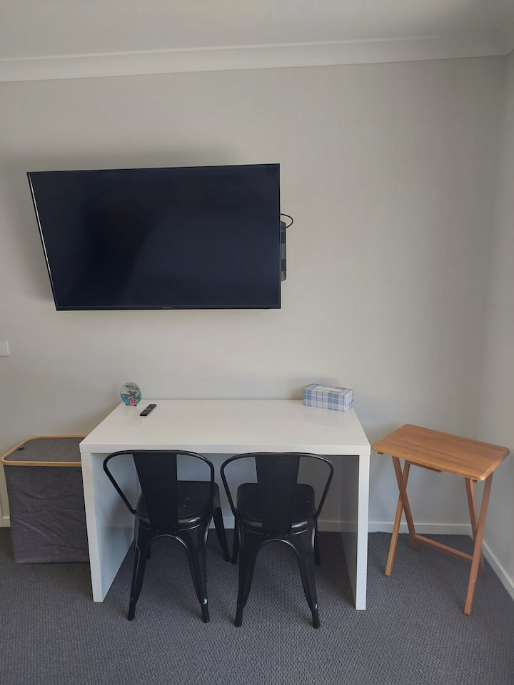 Lovely Room In Koroit - Warrnambool