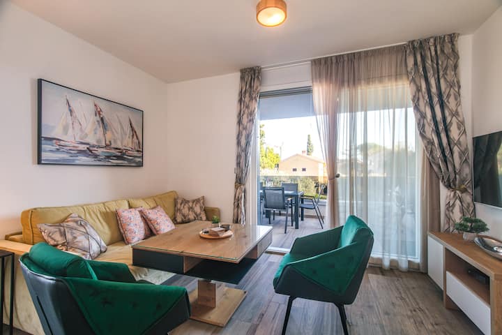 Marina *Modern & Near The Beach - Krk