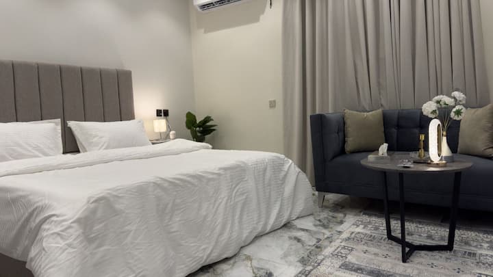 Master bed studio and self entry - Flats for Rent in Riyadh, Riyadh Province, Saudi Arabia - Airbnb