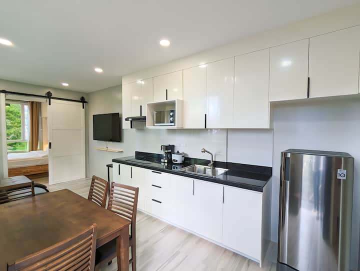 1br Apartment With Scenic Mountain Views - Baguio