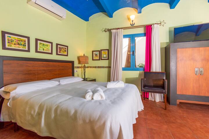 Habitación Estrellas De Hotel Utopía Benalup - Benalup-Casas Viejas