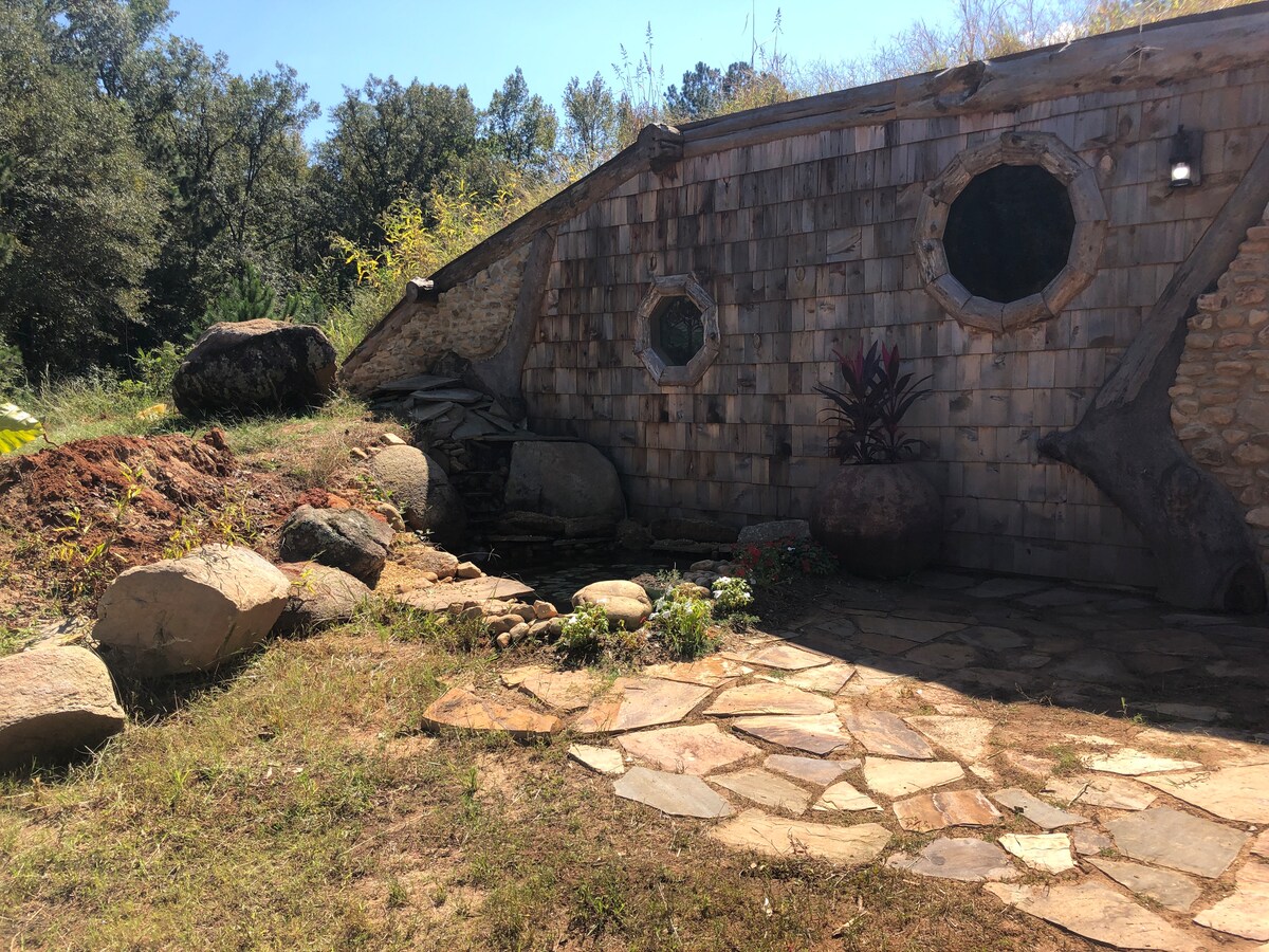 Hobbit House. Welcome to The Shire! - Earth houses for Rent in ...