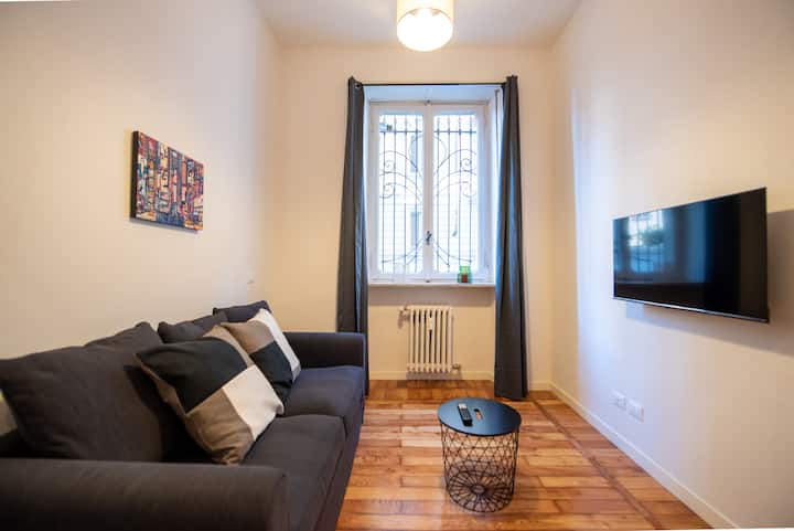 Bernini Apartment | Turin [Metro 280m] - Turin