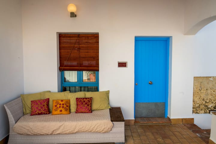 Habitación París 1936 De Hotel Utopía Benalup - Benalup-Casas Viejas