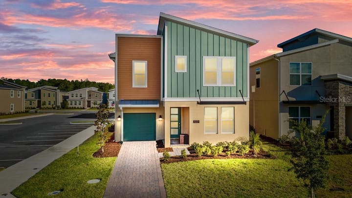 6bd/ 5 Ba Sleeps 12! Storey Lake (4234 Pd) - Kissimmee, FL