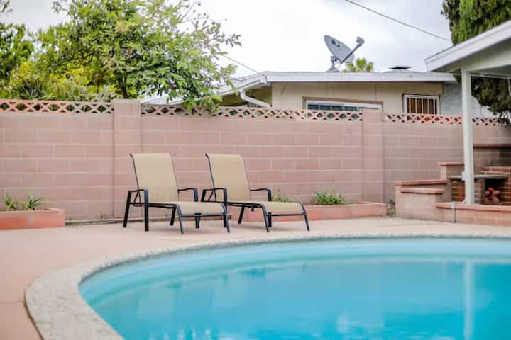 Charming 4br 2ba Home W/ Pool | ~3mi To Disneyland - Anaheim, CA