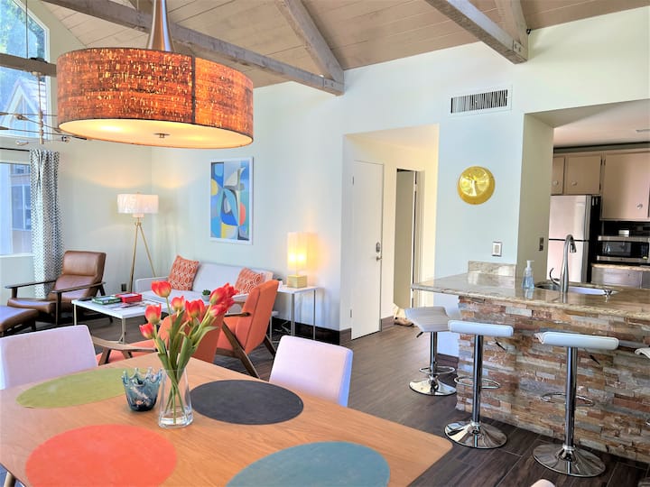 One Of A Kind 2-bed 2.5 Bath - Indian Wells, CA