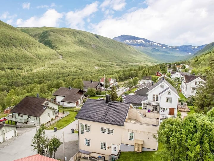 Amazing Home With Spectacular Views, Roof Terrace - Tromsø