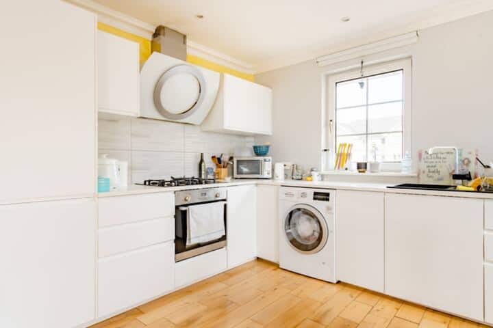 Ensuite Double Room With Parking City Centre - Edinburgh