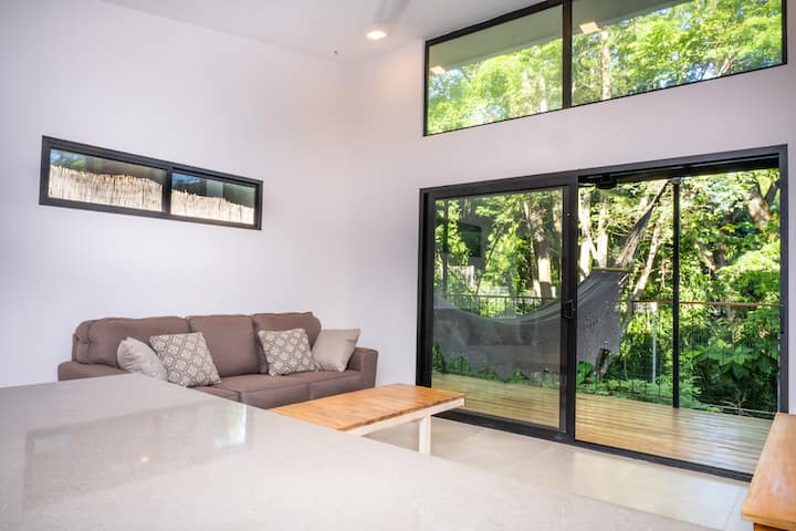 Casa Verano's Garden View Oasis - Tamarindo