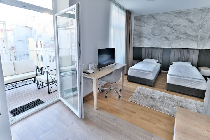 Apartment 11 - Vienne