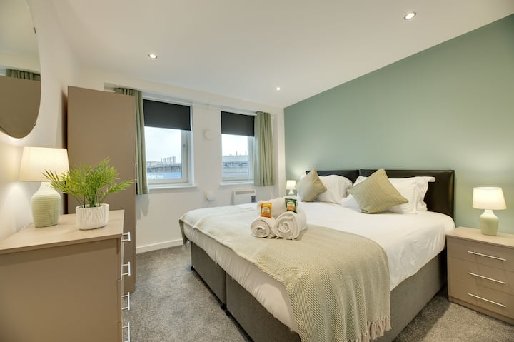 All Saints Apartments 4b Best Deals - By Week2week - Newcastle upon Tyne