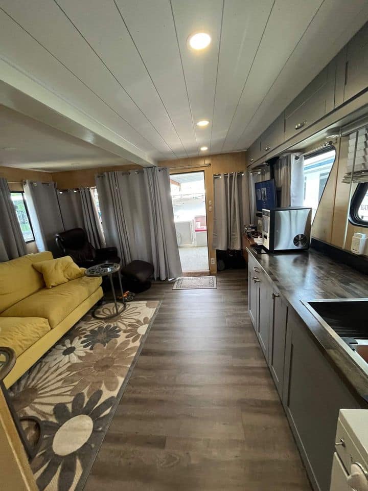 The Seaside Boathouse - Key West, FL