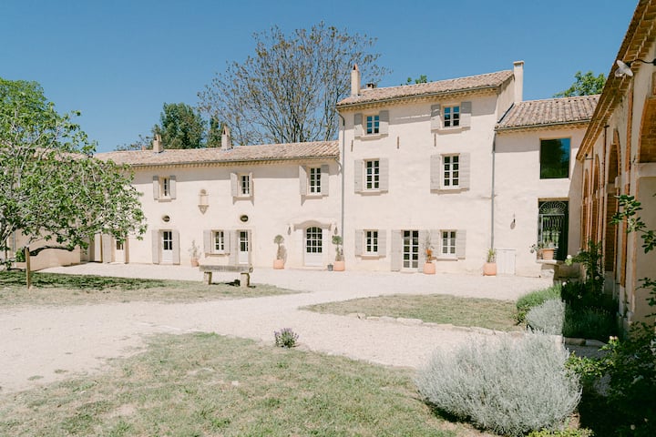 Bastide Provençale De Charme - France