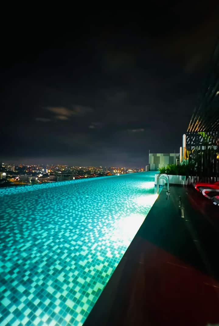 Condo With Infinity Pool |2-7 Pax|17th Floor| - Ipoh