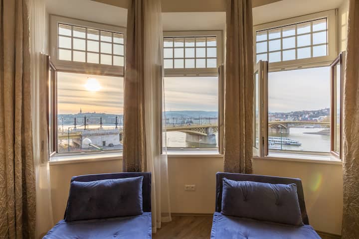 Stunning Flat With A Unique View - Budapest